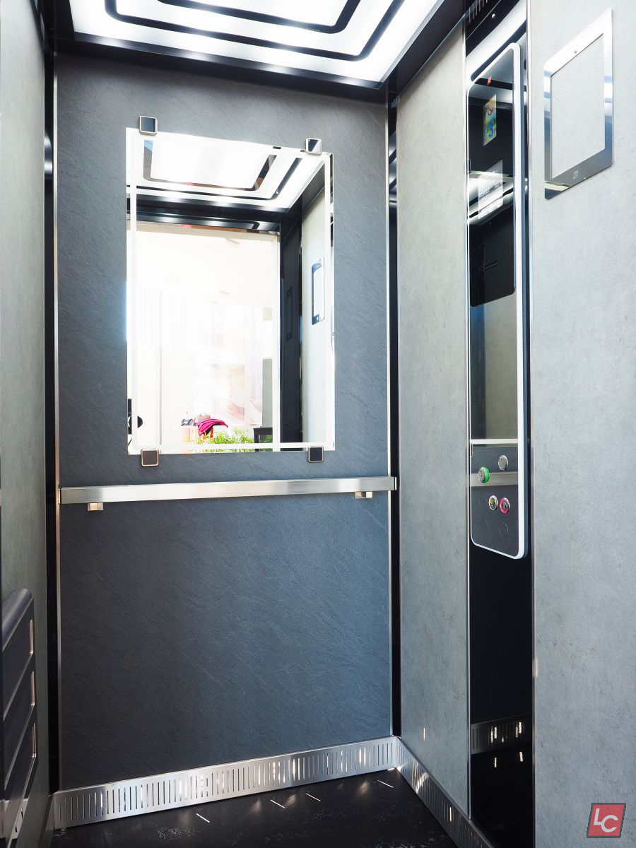 Lift Components s.r.o. | Photogallery - Lift cabins LC Elegant